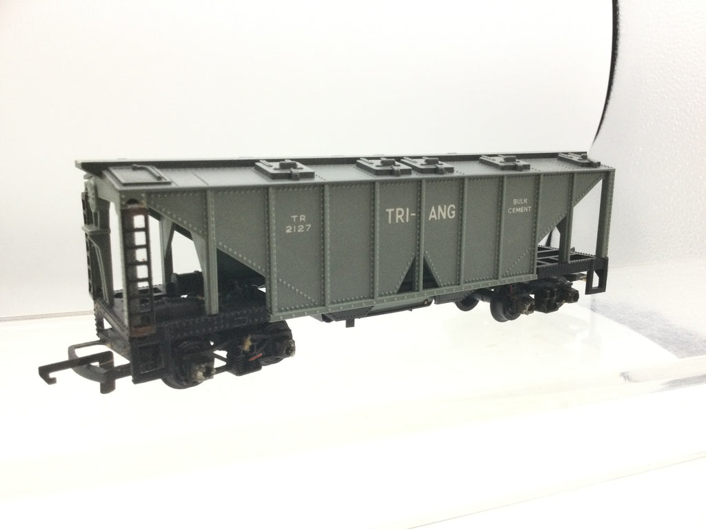 Triang R137 OO Gauge Cement Wagon Grey TR2127
