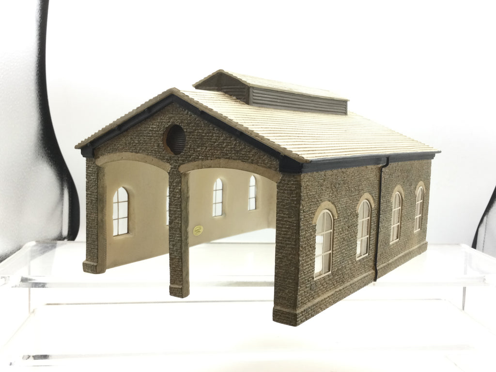 Hornby R8850 OO Gauge Skaledale East Double Track Engine Shed