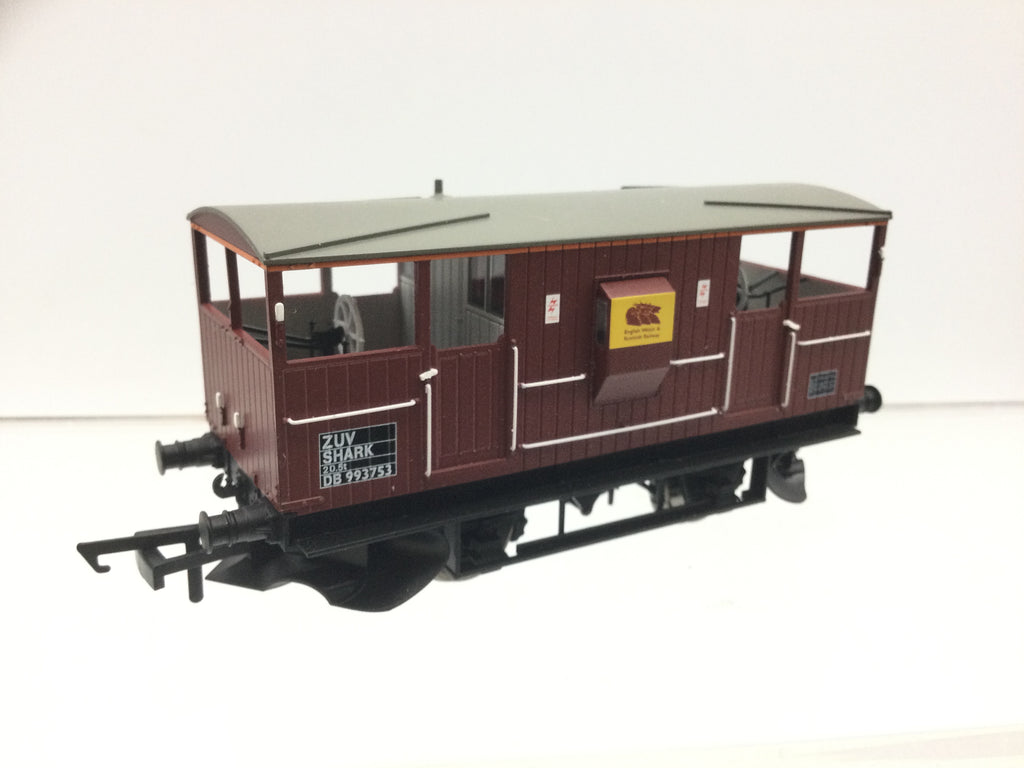 Hornby R6411 OO Gauge EWS Shark ZUV Brake Van DB993753