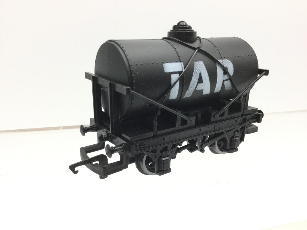 Hornby R305 OO Gauge Thomas and Friends Tar Wagon
