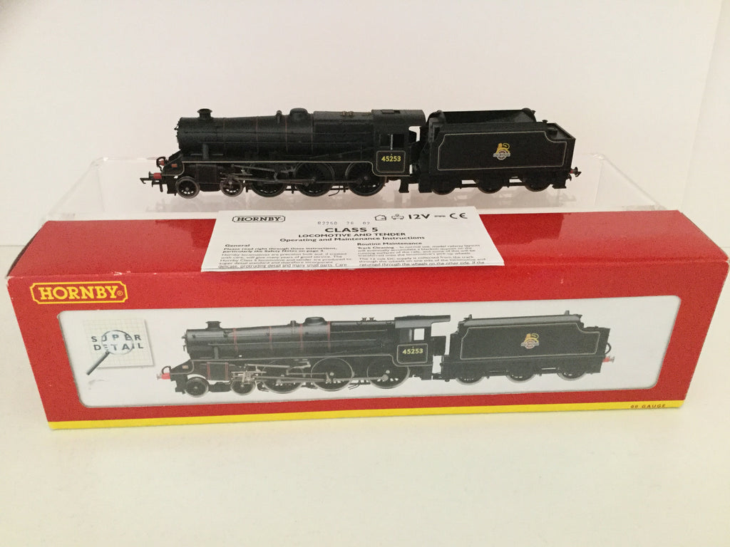 Hornby R2250 OO Gauge BR Black 5 45253