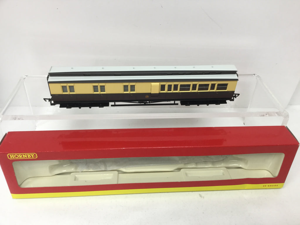 Hornby R4365 OO Gauge GWR Clerestory Brake Coach 3423