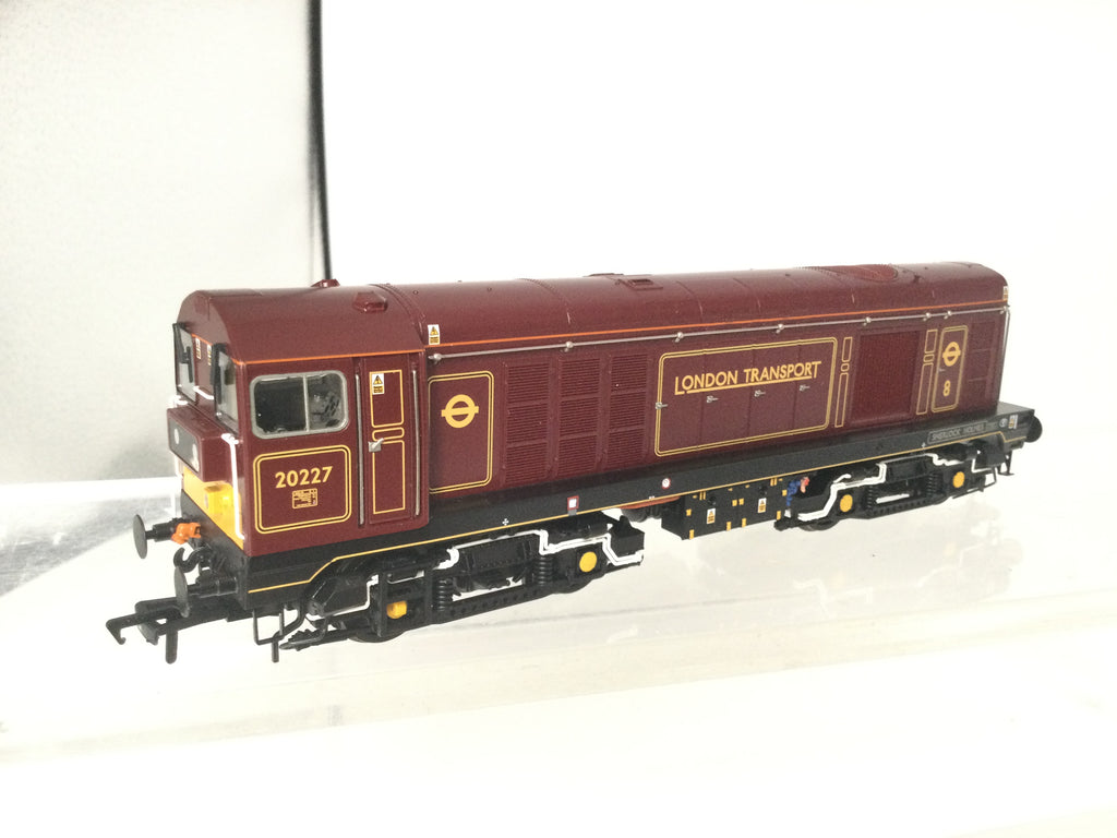 Bachmann 35-358Z OO Gauge London Transport Class 20 20227 Sherlock Holmes