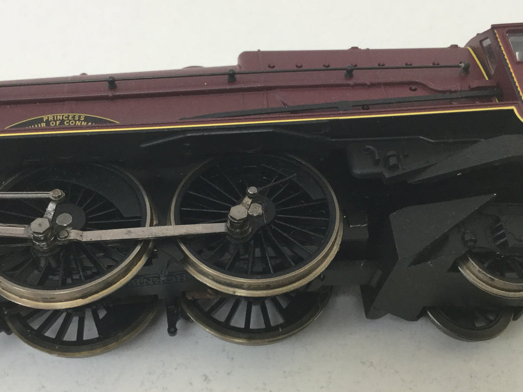 Hornby R2447 OO Gauge Princess 46207 Arthur of Connaught Maroon