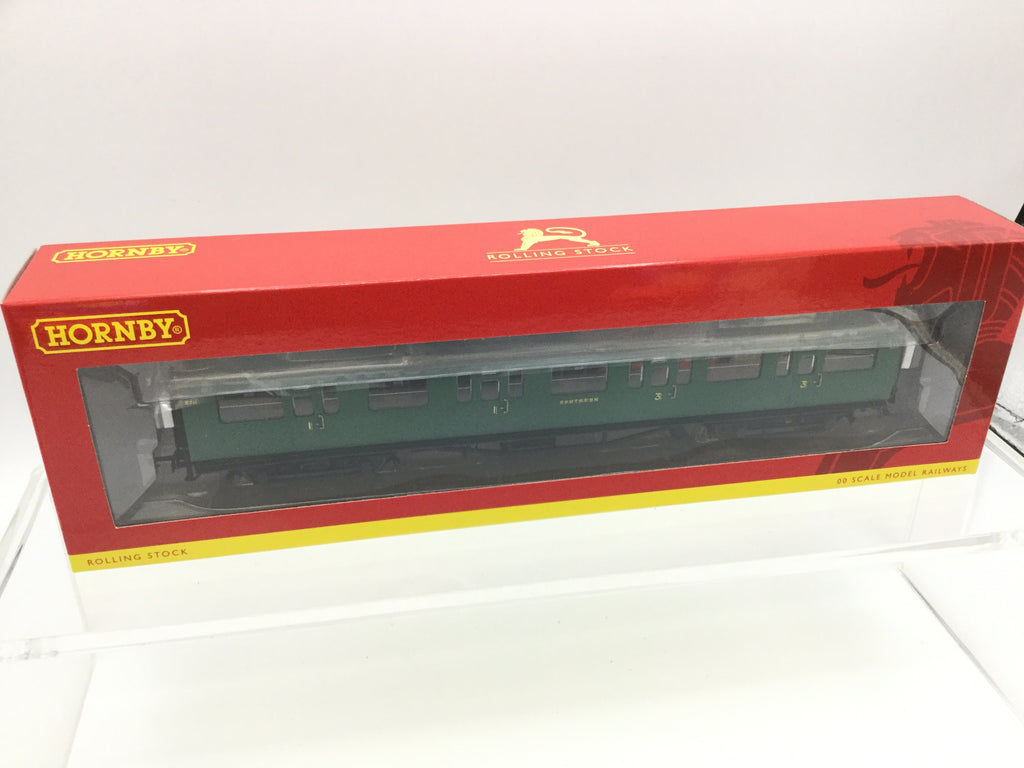 Hornby R4882 OO Gauge SR Bulleid Corr Composite Coach 5711