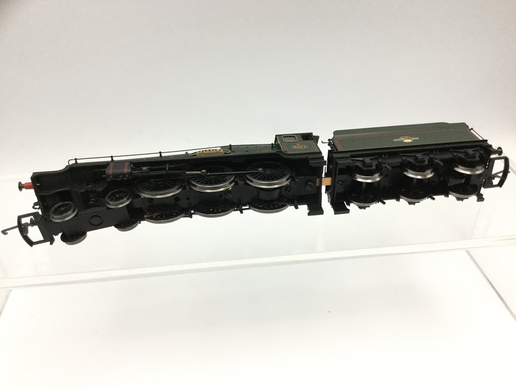 Hornby R2318 OO Gauge BR Green Castle 5071 Spitfire