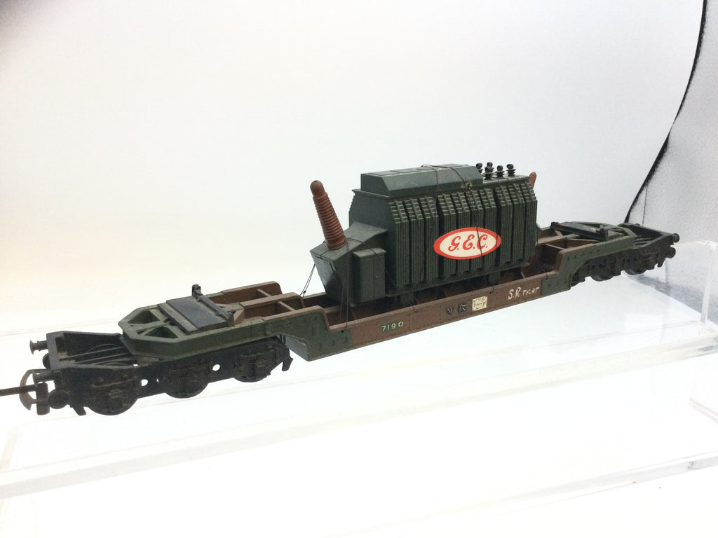Triang R239 OO Gauge Bogie Well Wagon (Modified)