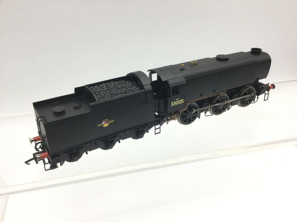 Hornby R3011 OO Gauge Class Q1 BR Black 33005