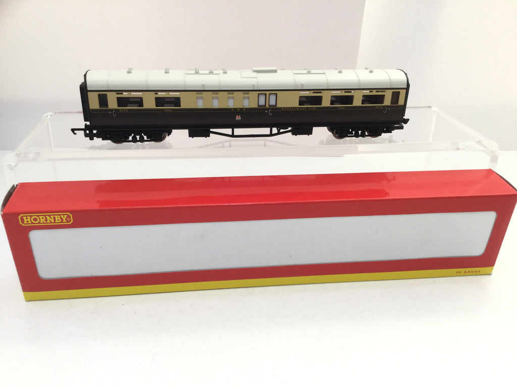 Hornby R4151A OO Gauge GWR Collett Restaurant Car 9579